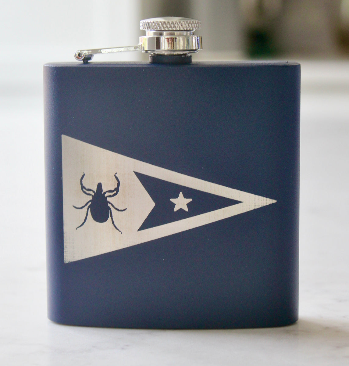Custom Burgee Engraved Stainless Steel Flask - 6 oz. – HullSpeed Designs